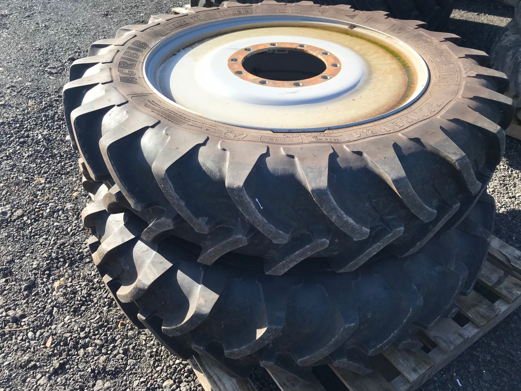 T219507C – Used Row Crop Wheels for Sale | FarmAds