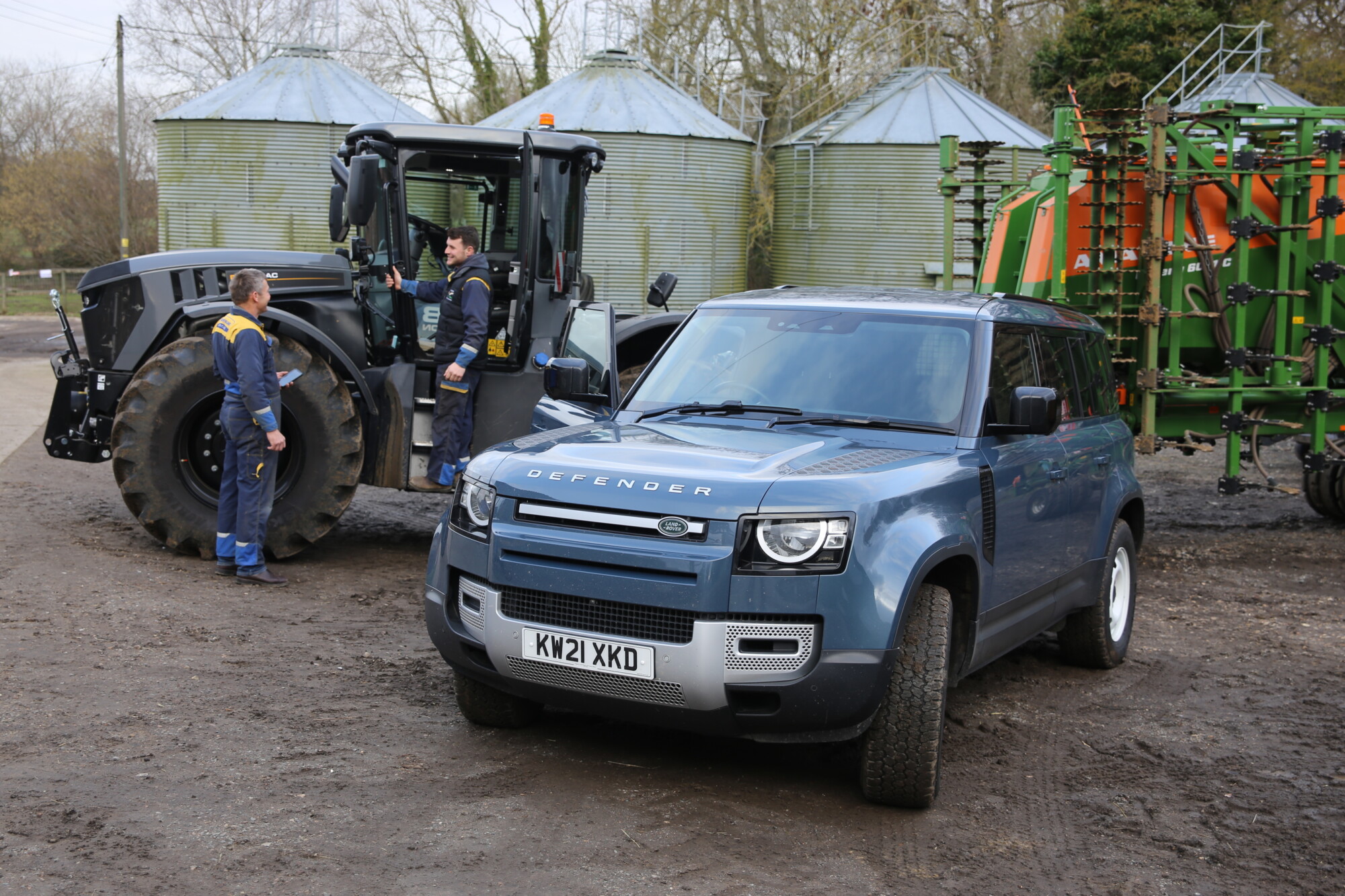Product Review: Land Rover Defender Commercial | FarmAds