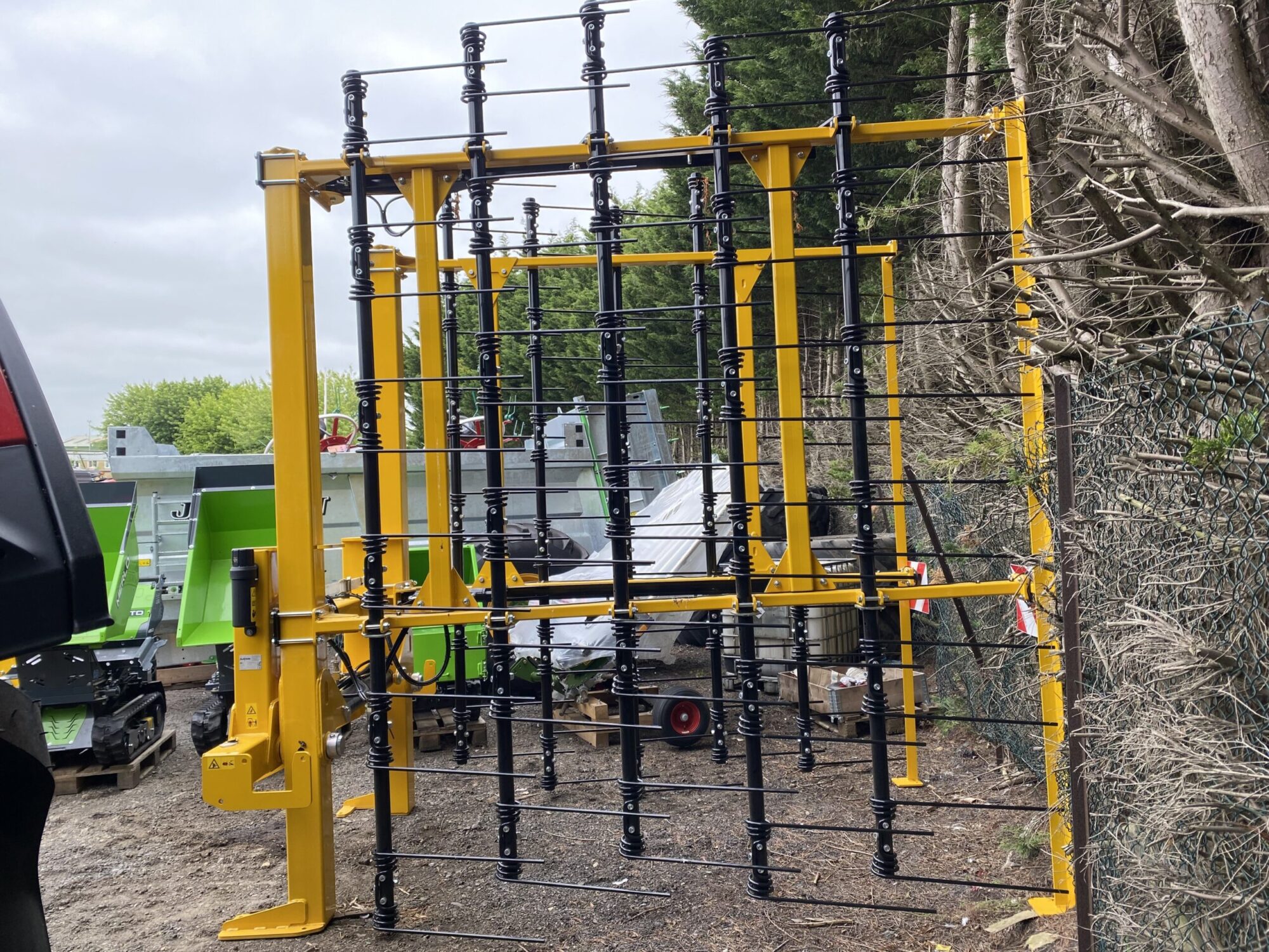 JM000135 CLAYDON 7.5M STRAW HARROW 14MM TINES. for Sale | FarmAds