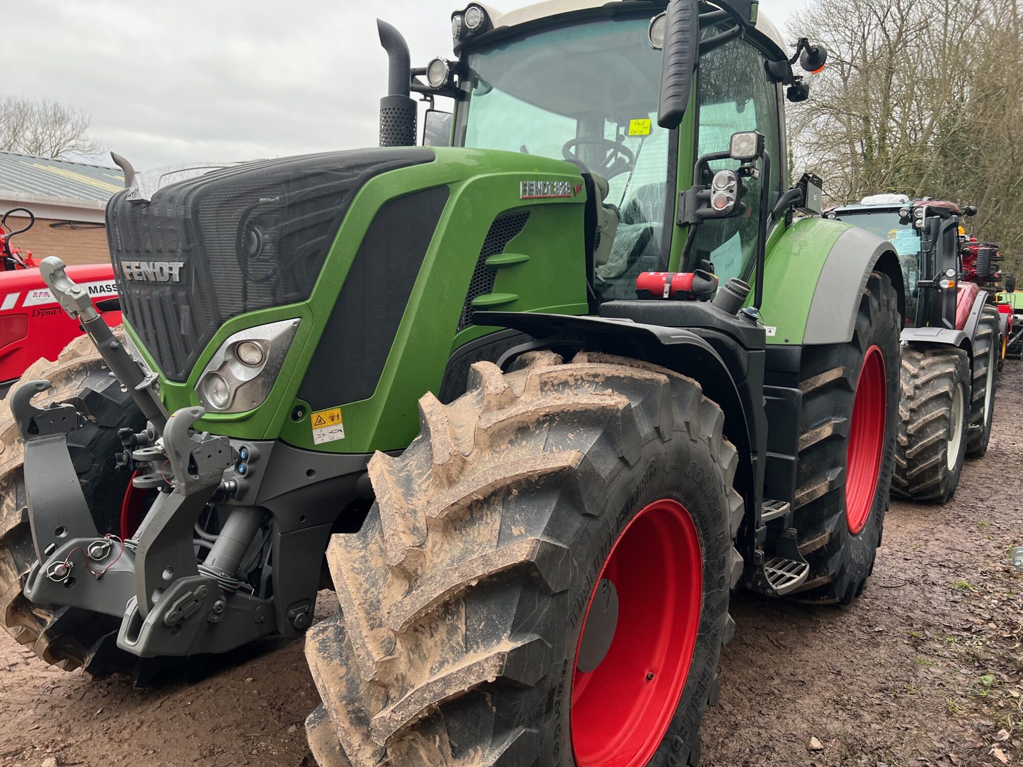 GM035779 Demo Fendt 828 Tractor for Sale | FarmAds