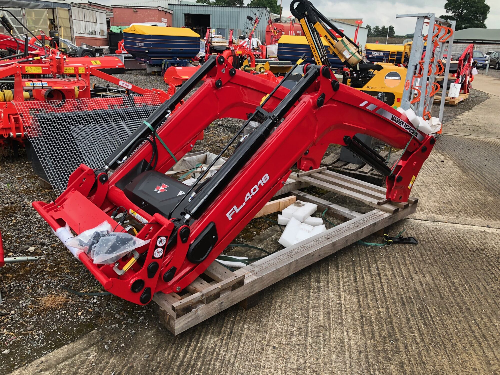 2M040144 New 2023 Massey Ferguson FL4018 Loader Beam for Sale | FarmAds