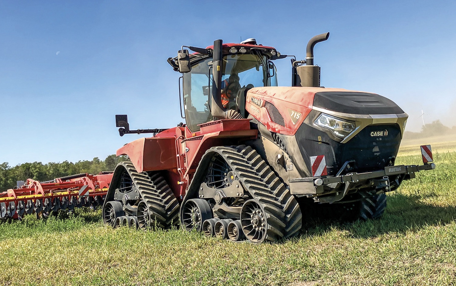 Case IH reveals 'big beast' – and displays tech developments | FarmAds