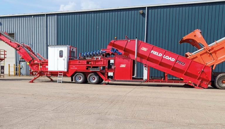 New compact option for popular fieldloading machine | FarmAds