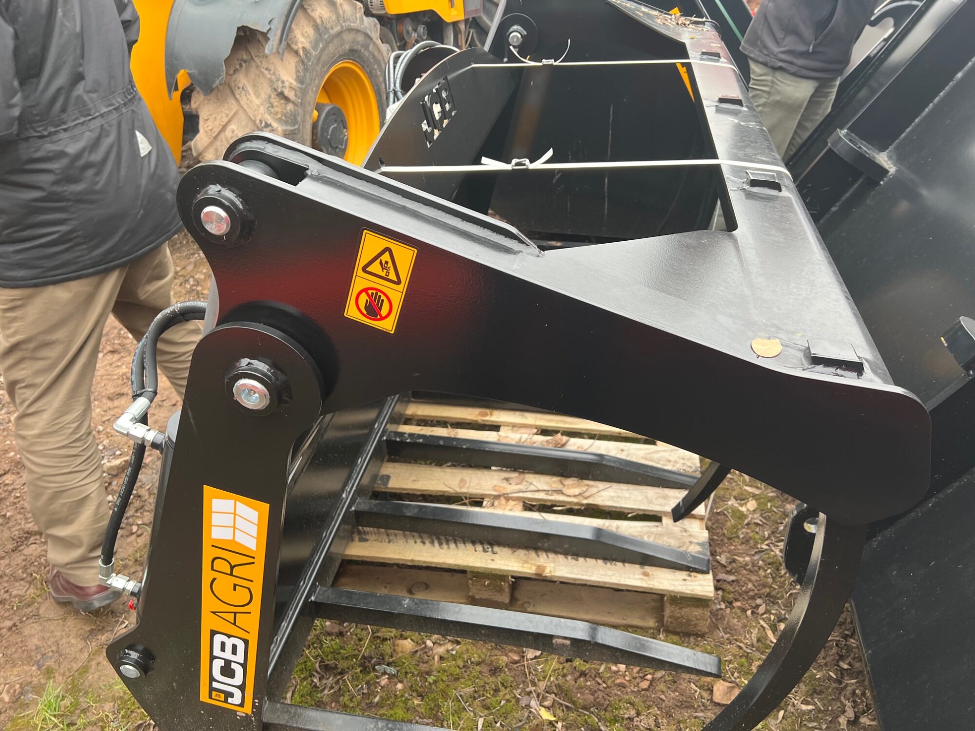 GM035768 2022 JCB 980/B0007 1.2m3 Grab. for Sale | FarmAds